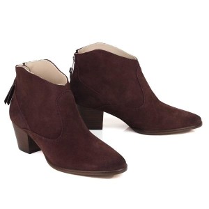 Sunday 7 – a bit of this & a bit of that… – Small Town Threads